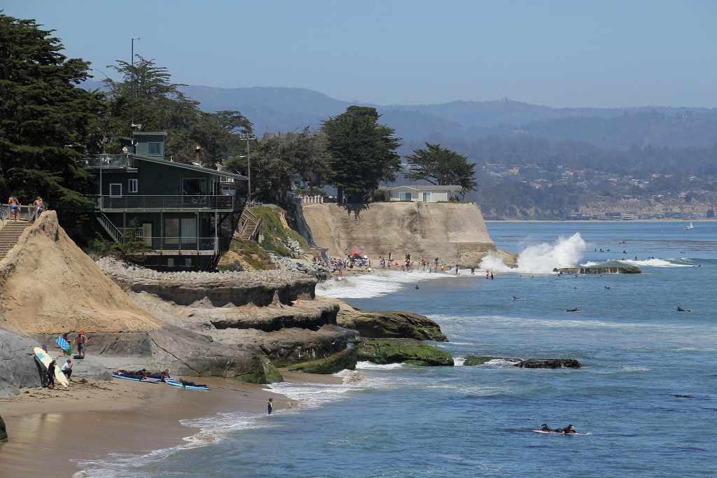 019_Pleasure Point - Bobbie Smith